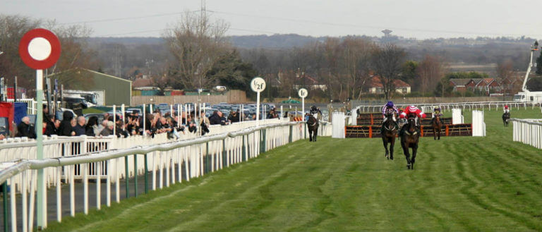 Grand National Stats, Facts & Figures | GrandNational.Org.UK